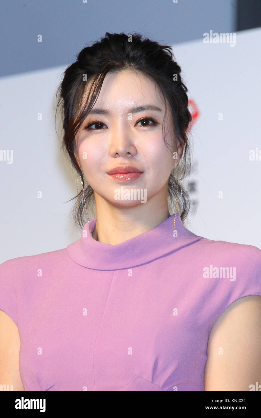 Shin Ae's Instagram, Twitter & Facebook on IDCrawl