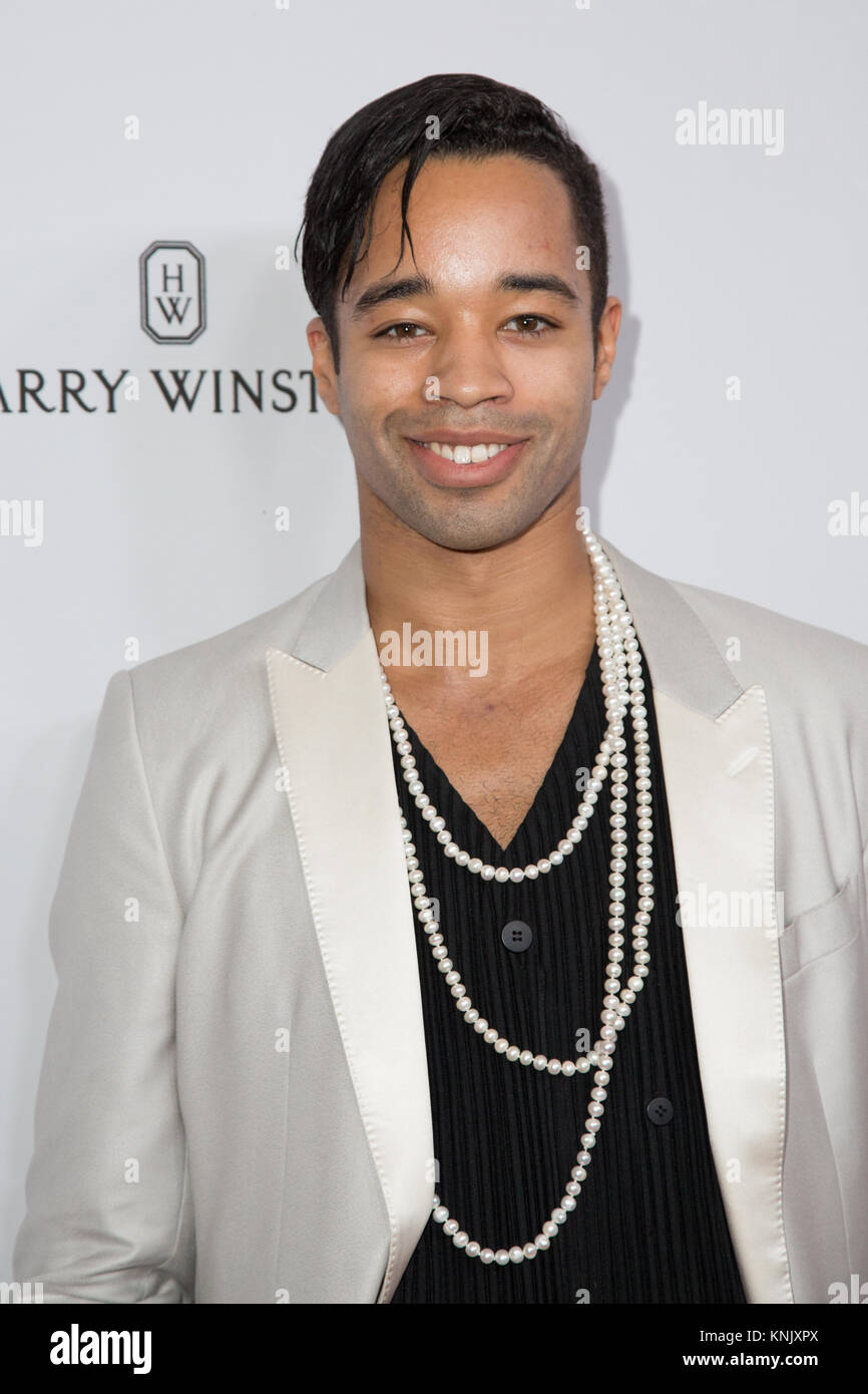 Beverly Hills, Califronia, USA. 11th Dec, 2017. Gabe Stone Shayer ...