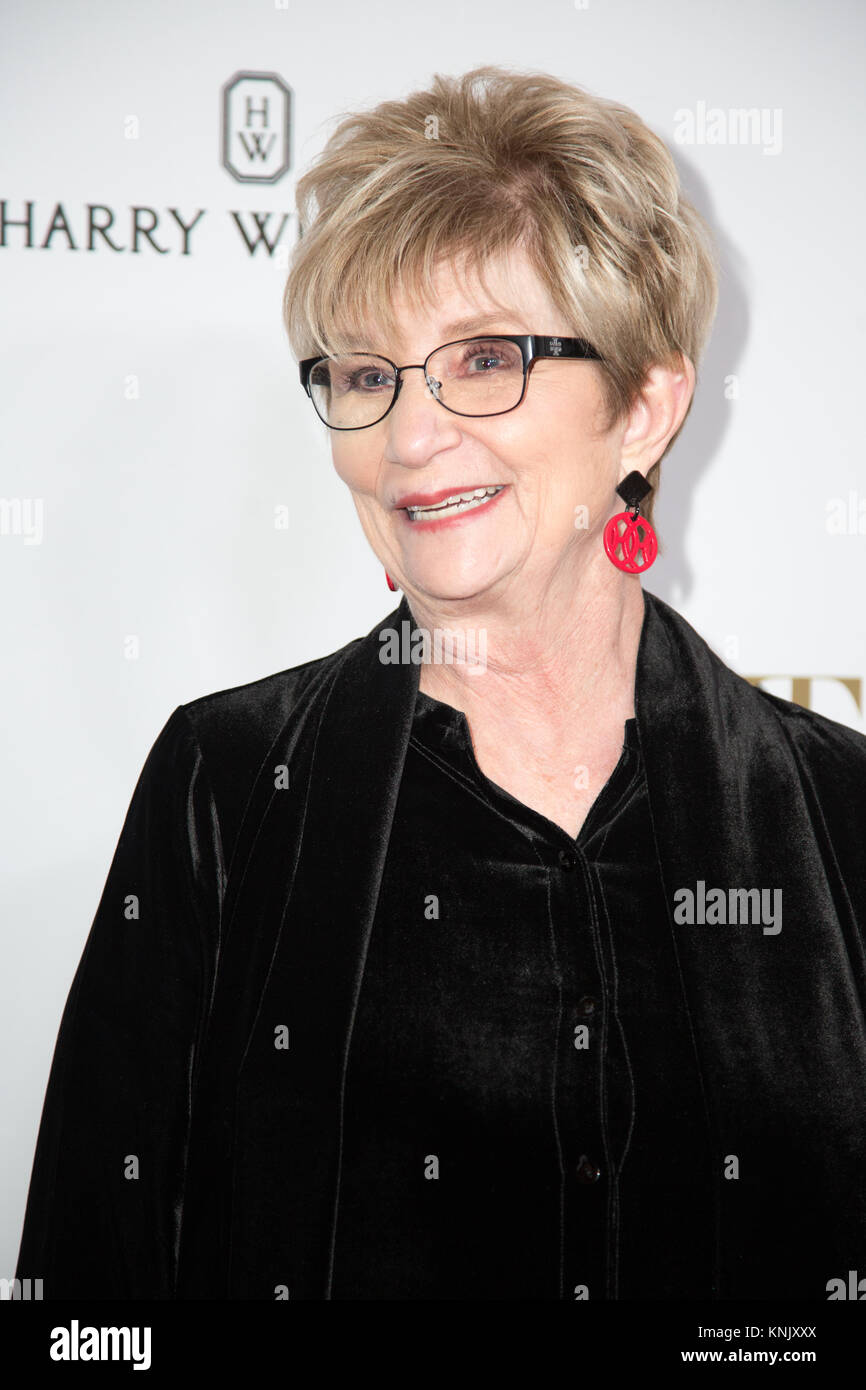 Beverly Hills, Califronia, USA. 11th Dec, 2017. Honoree Judy Morr ...
