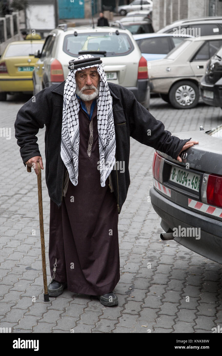 Palestinian Man High Resolution Stock Photography and Images - Alamy