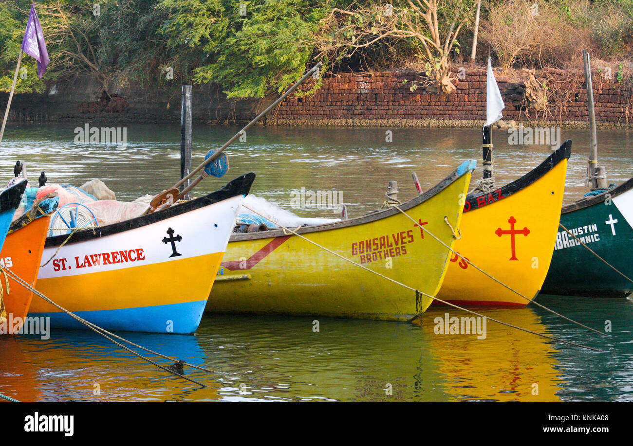 Goa river transport hi-res stock photography and images - Alamy