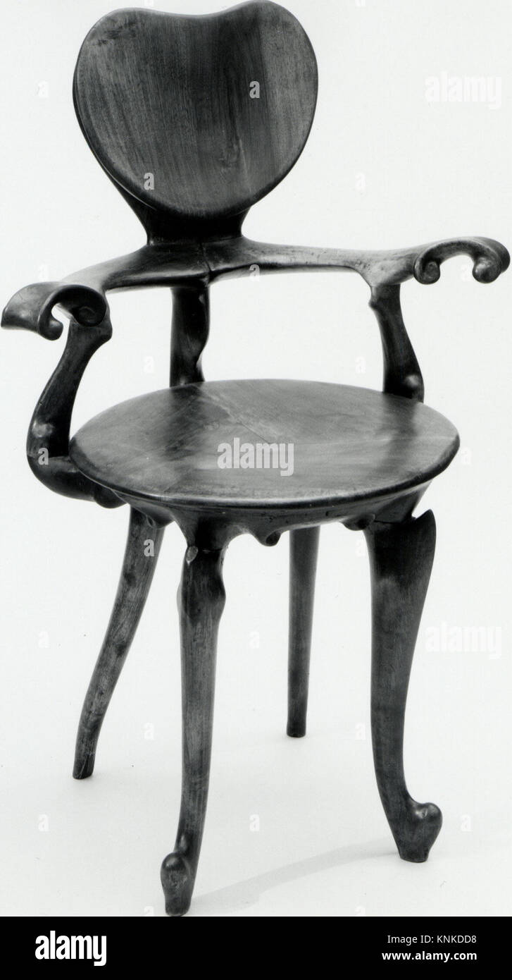 Armchair, Artist: Antoni Gaudí i Cornet (Spanish, Reus 1852–1926 ...