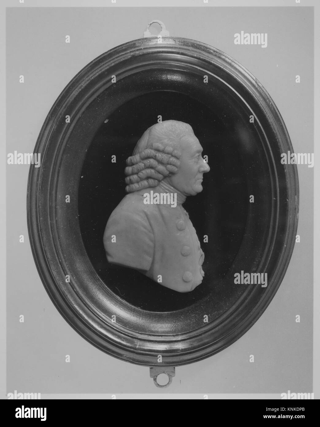 Dark glass hi-res stock photography and images - Alamy