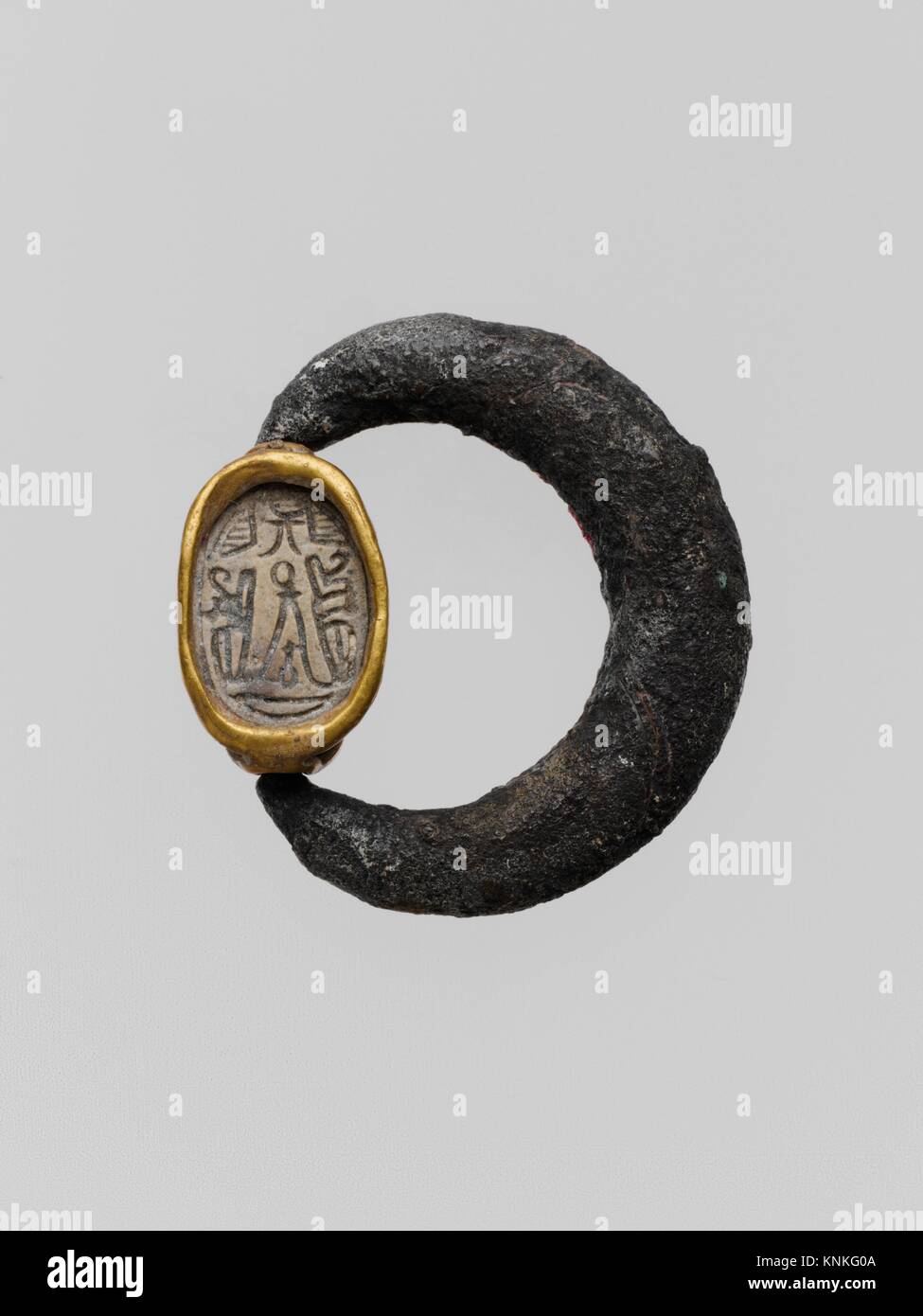 Egyptian Scarab Ring High Resolution Stock Photography and Images - Alamy