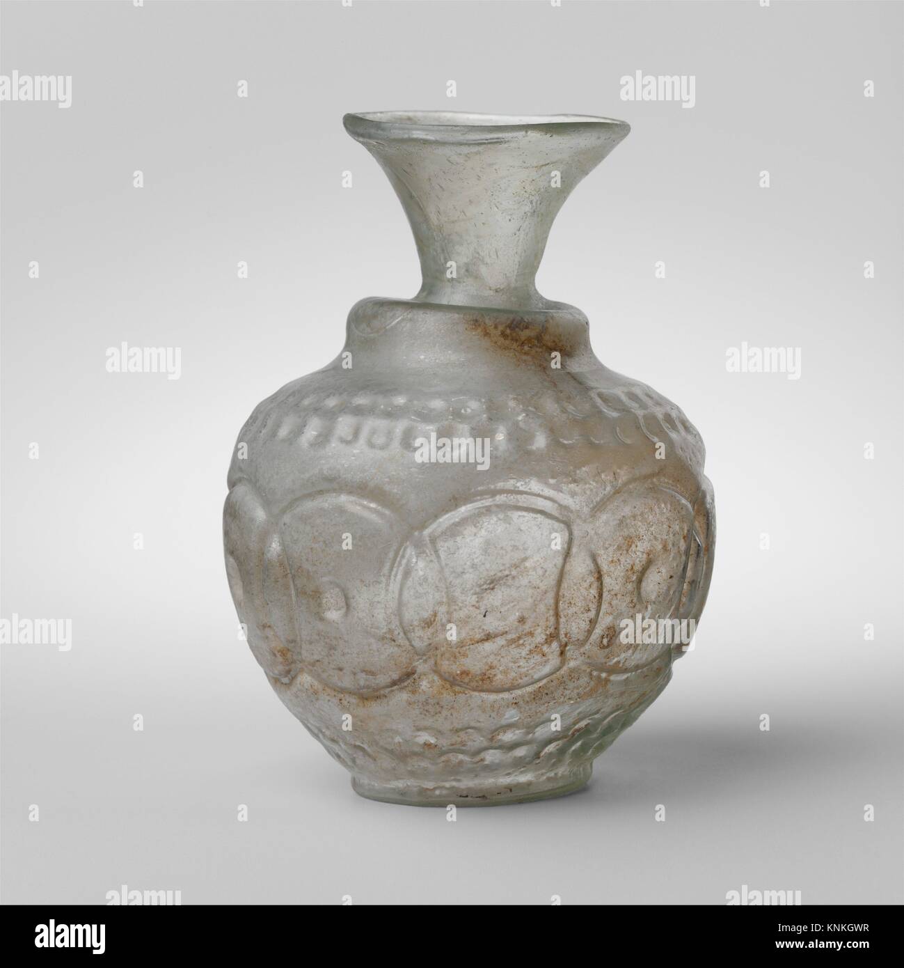 Inside decorated edge hi-res stock photography and images - Alamy