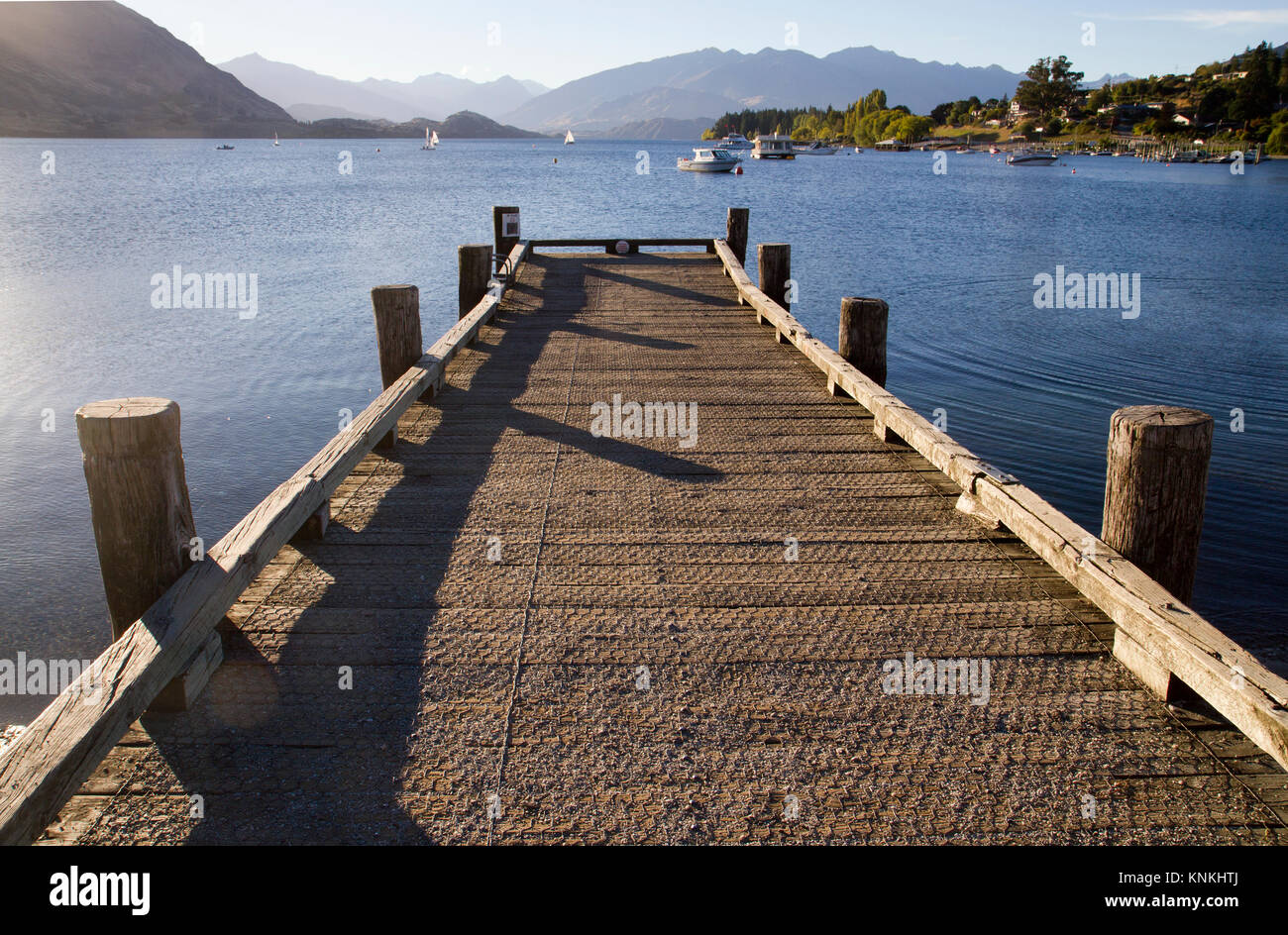 Jetty on Lake Wanaka Stock Photo - Alamy