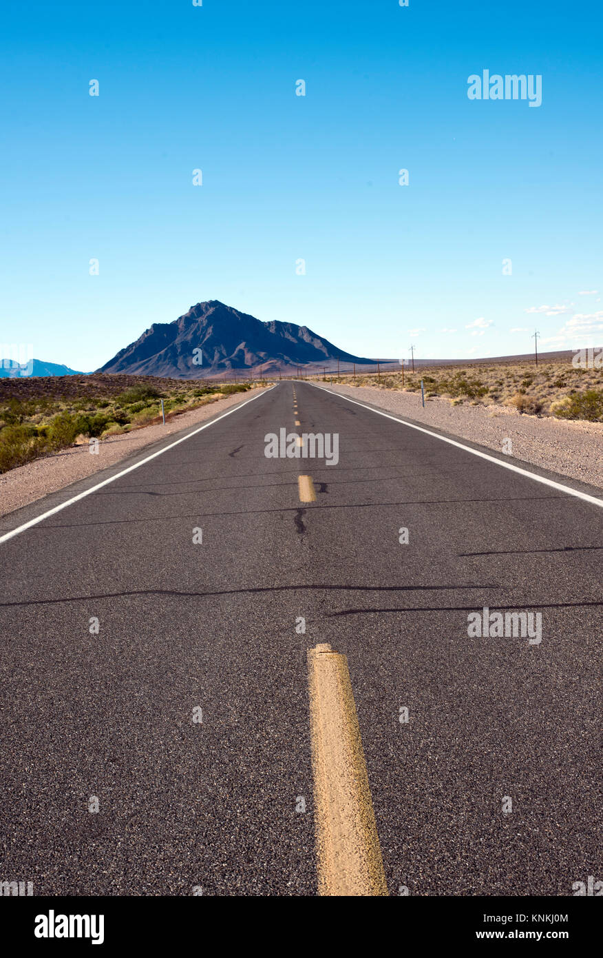 Desert landscape on Highway 127 that borders Death Valley National Park ...
