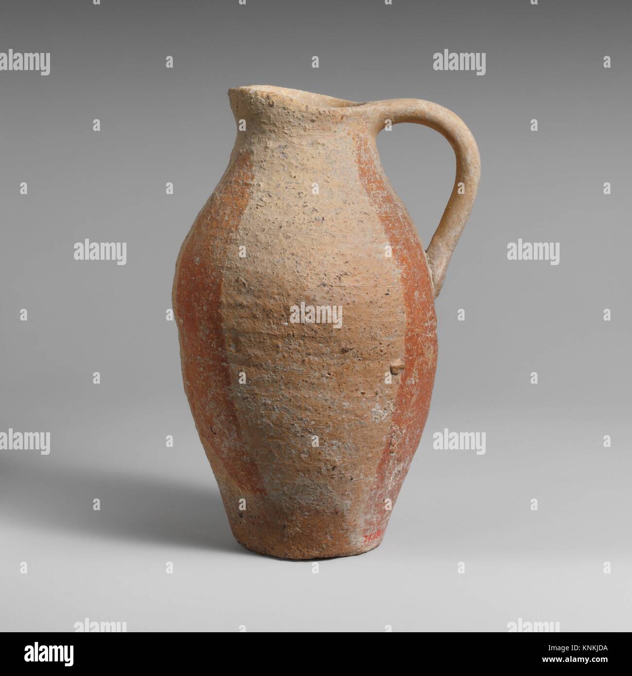 Coarse ware hi-res stock photography and images - Alamy