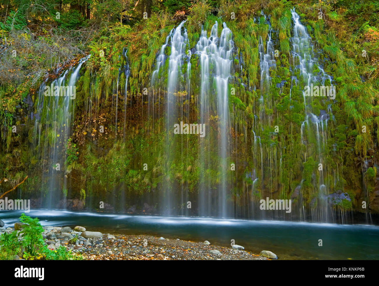 Waterfall in the mountains in Northern California Stock Photo - Alamy