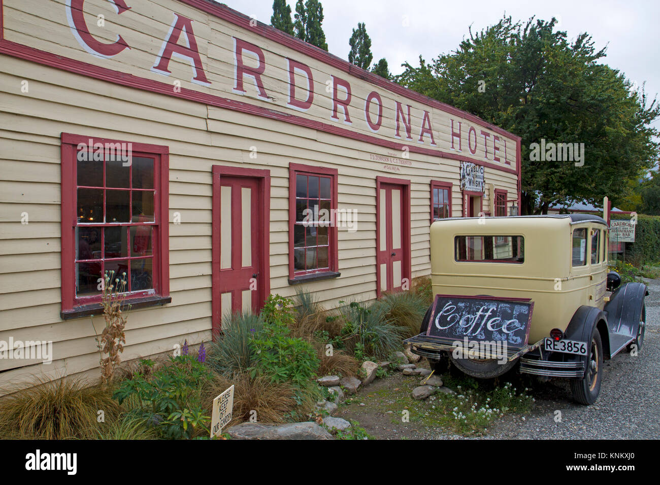 Cardrona hotel hi-res stock photography and images - Alamy