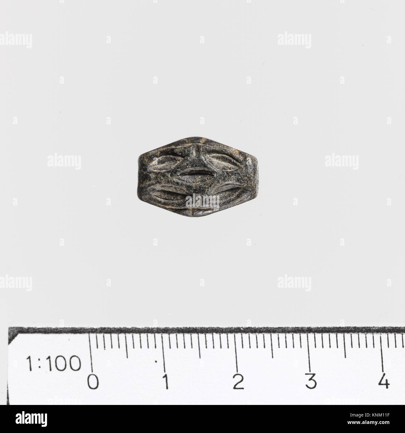 Steatite amygdaloid seal hi-res stock photography and images - Alamy