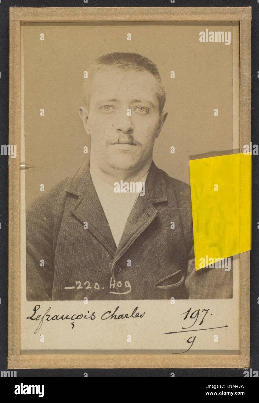 Ne a paris xxe hi-res stock photography and images - Alamy