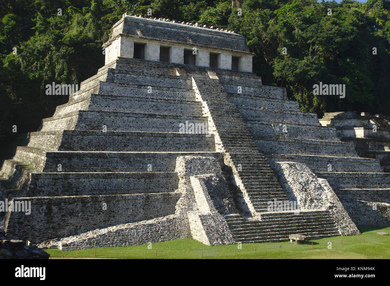 Palenque, Temple of the Inscriptions, Chiapas, Mexico Stock Photo - Alamy