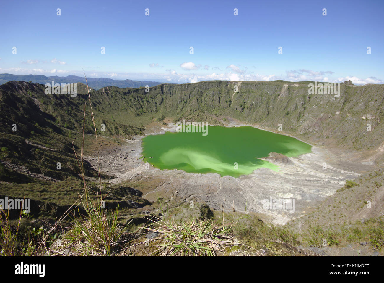 El Chichón (Chichonal) crater lake, Chiapas, Mexico Stock Photo - Alamy