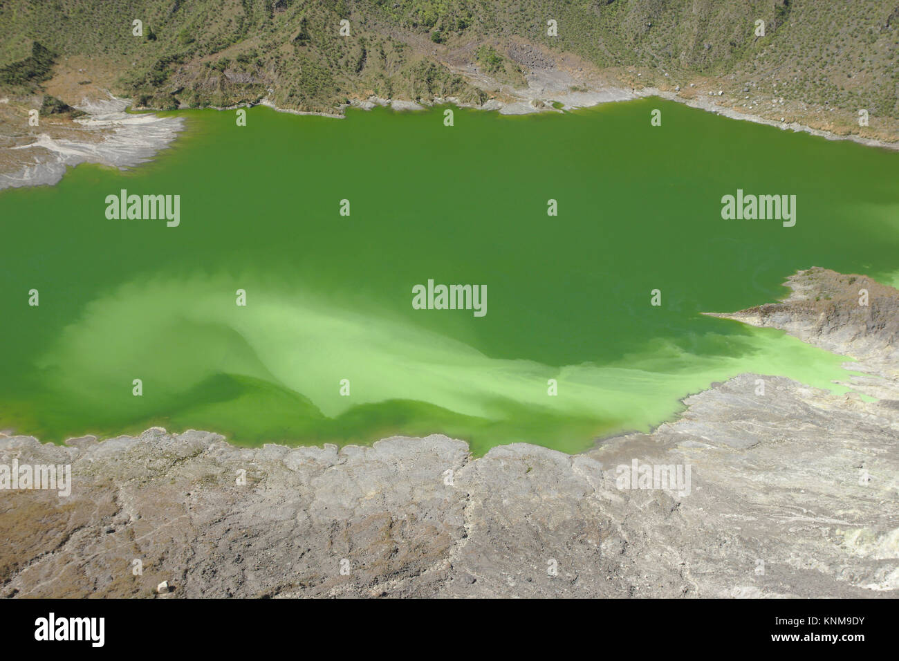 El Chichón (Chichonal) crater lake, Chiapas, Mexico Stock Photo - Alamy