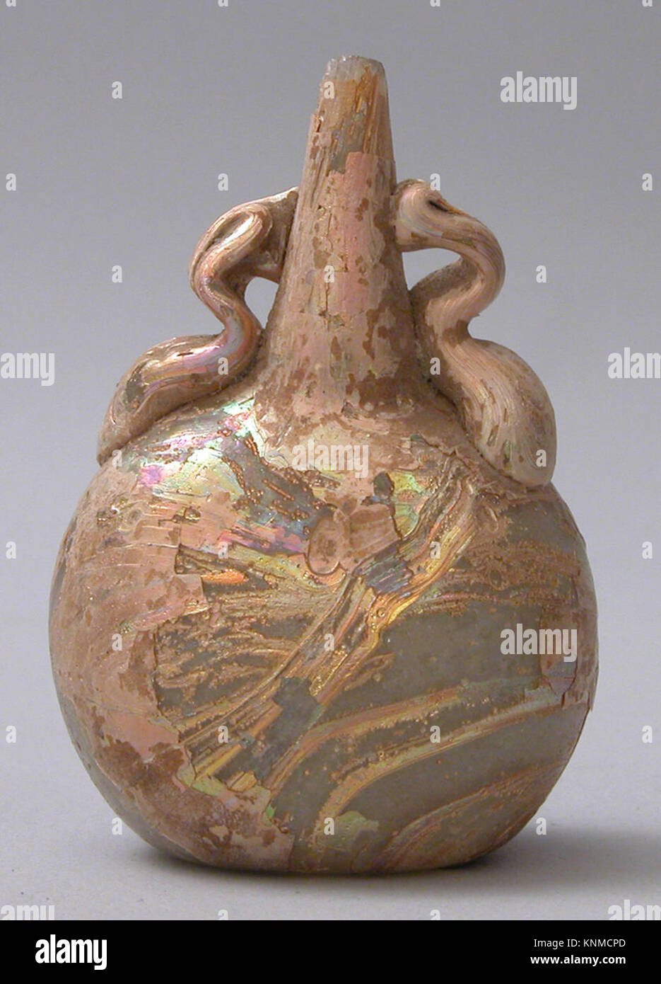 Flask from late 12th to early 13th century, attributed to Egypt or ...