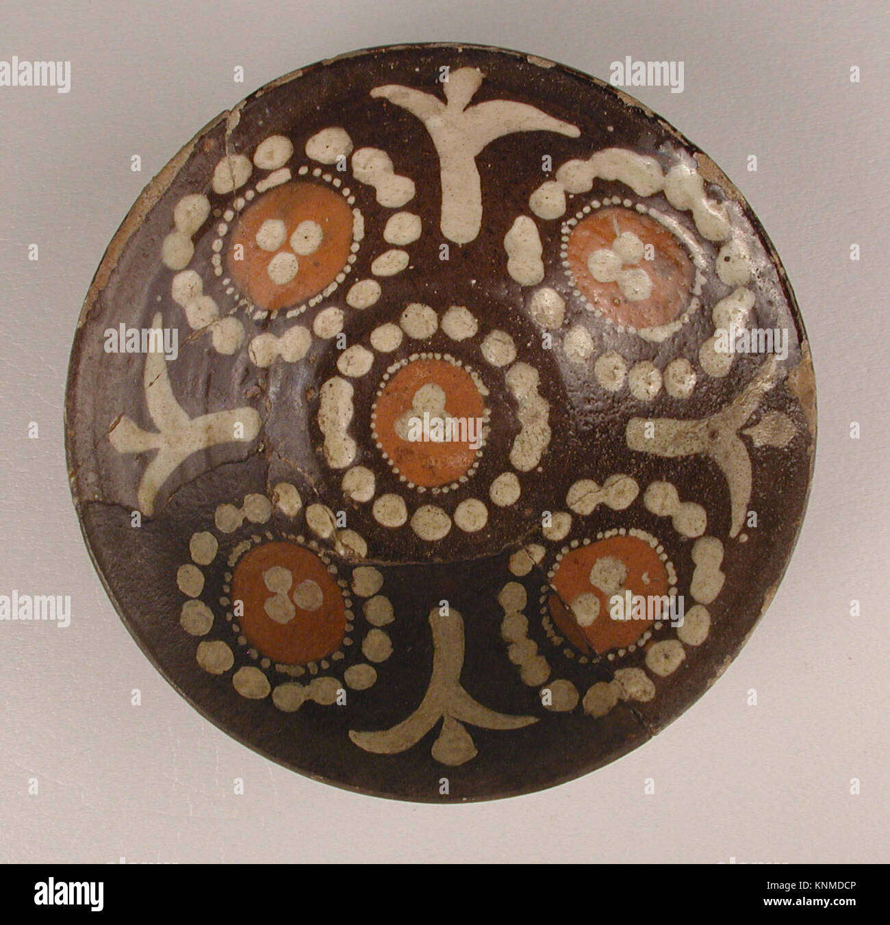 Bowl, late 8th–first half 9th century, Excavated in Iran, Nishapur, Medium: Earthenware; brown ...