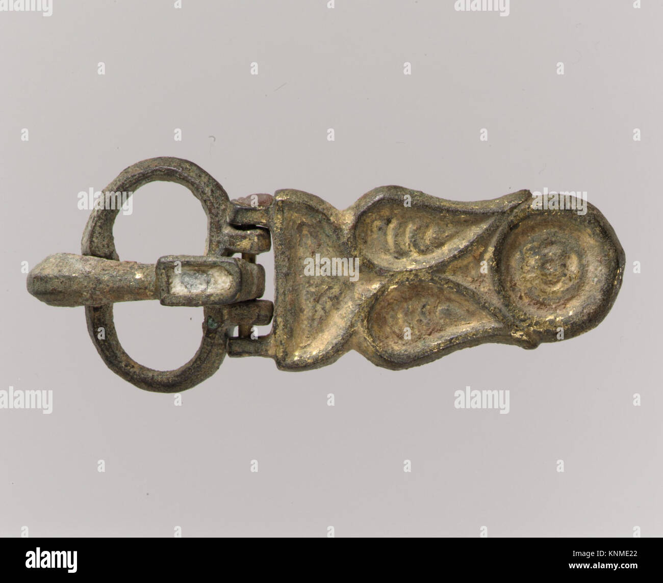 6th-7th century Visigothic belt buckle made of copper alloy with ...