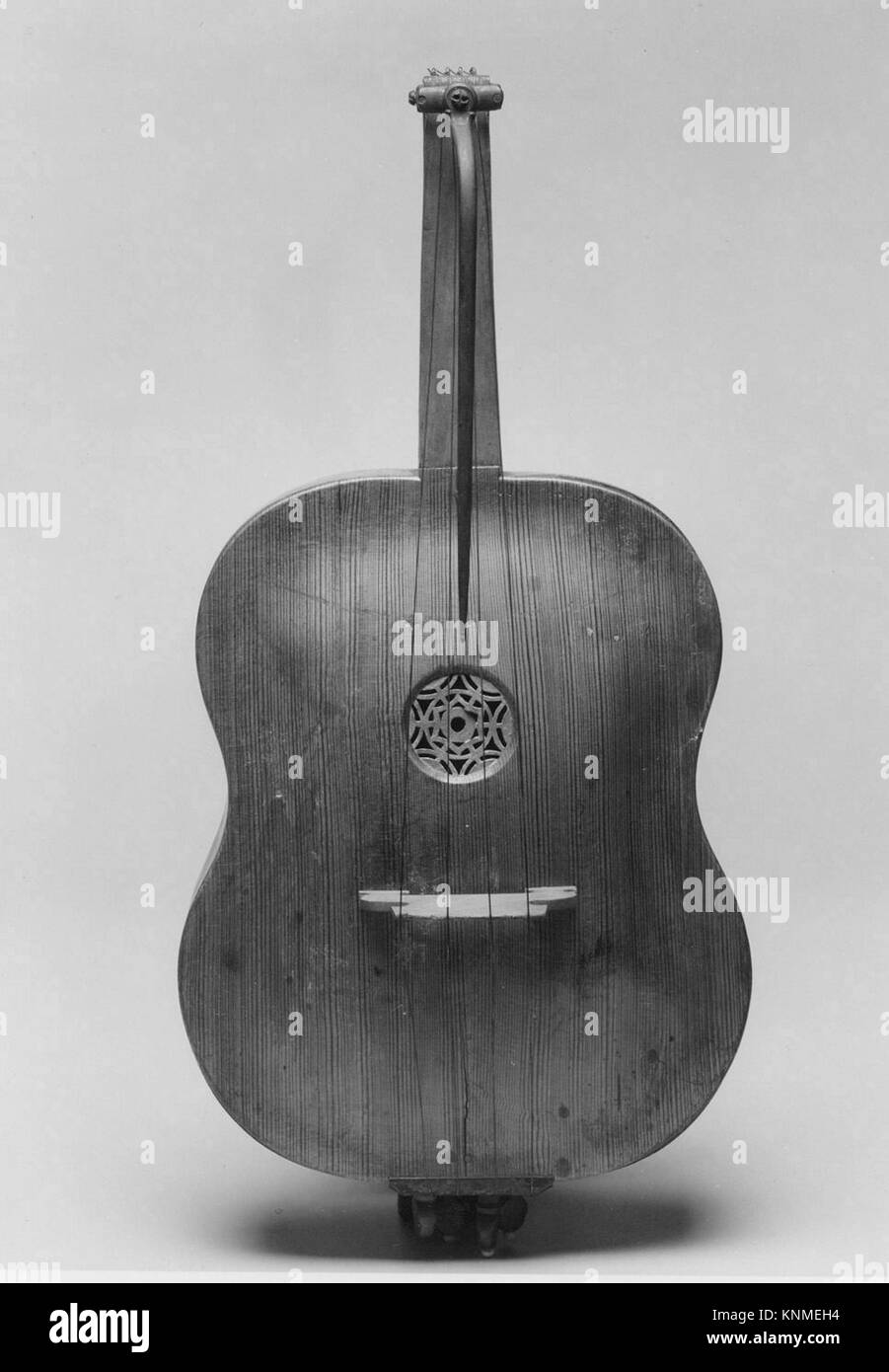 Cither-Viol MET 250456 500860 Stock Photo - Alamy