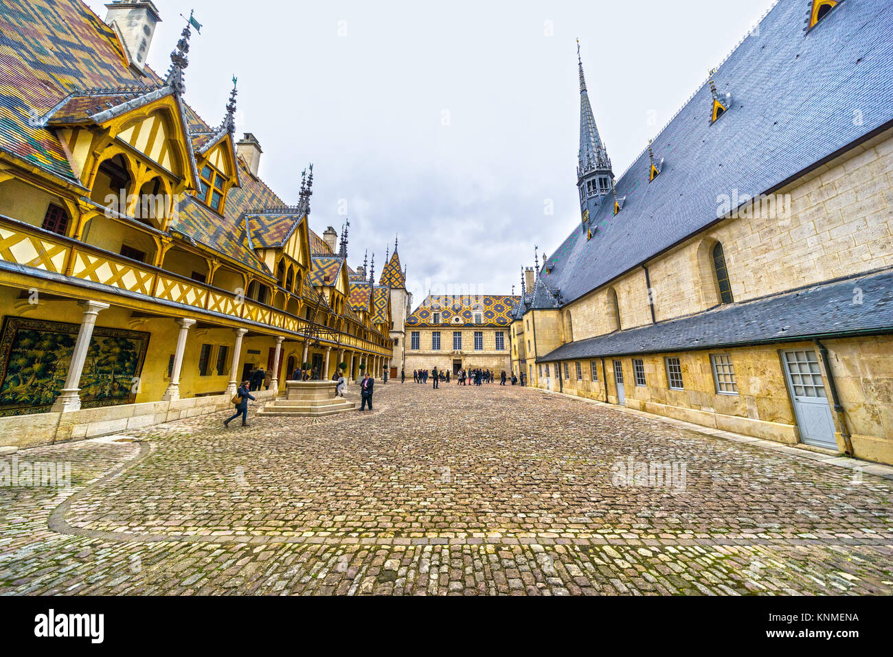 Beaune france hi-res stock photography and images - Alamy