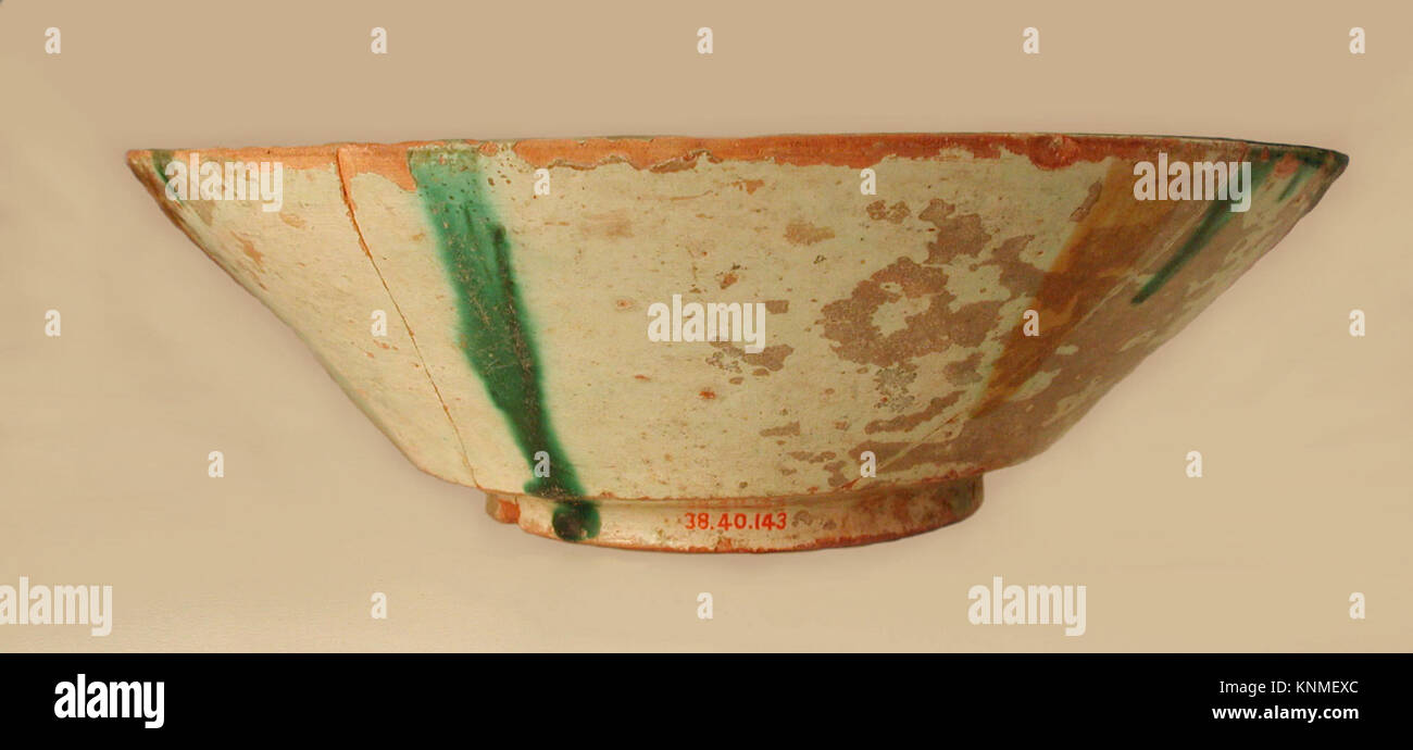Pottery Bowl, late 9th-early 10th century, Excavated in Iran, Nishapur ...