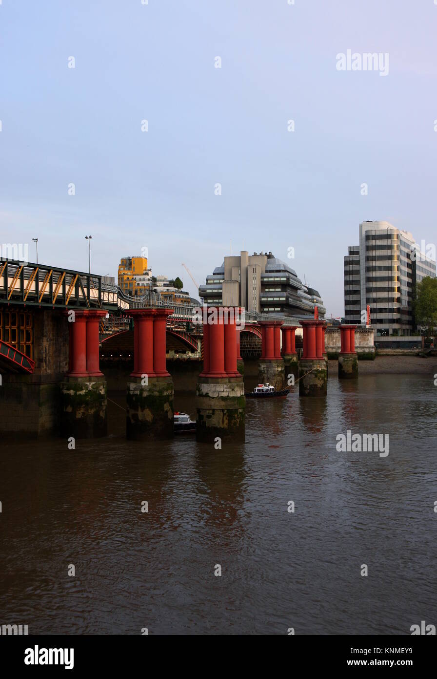 Blackfriars Railway Bridge, London Stock Photo - Alamy