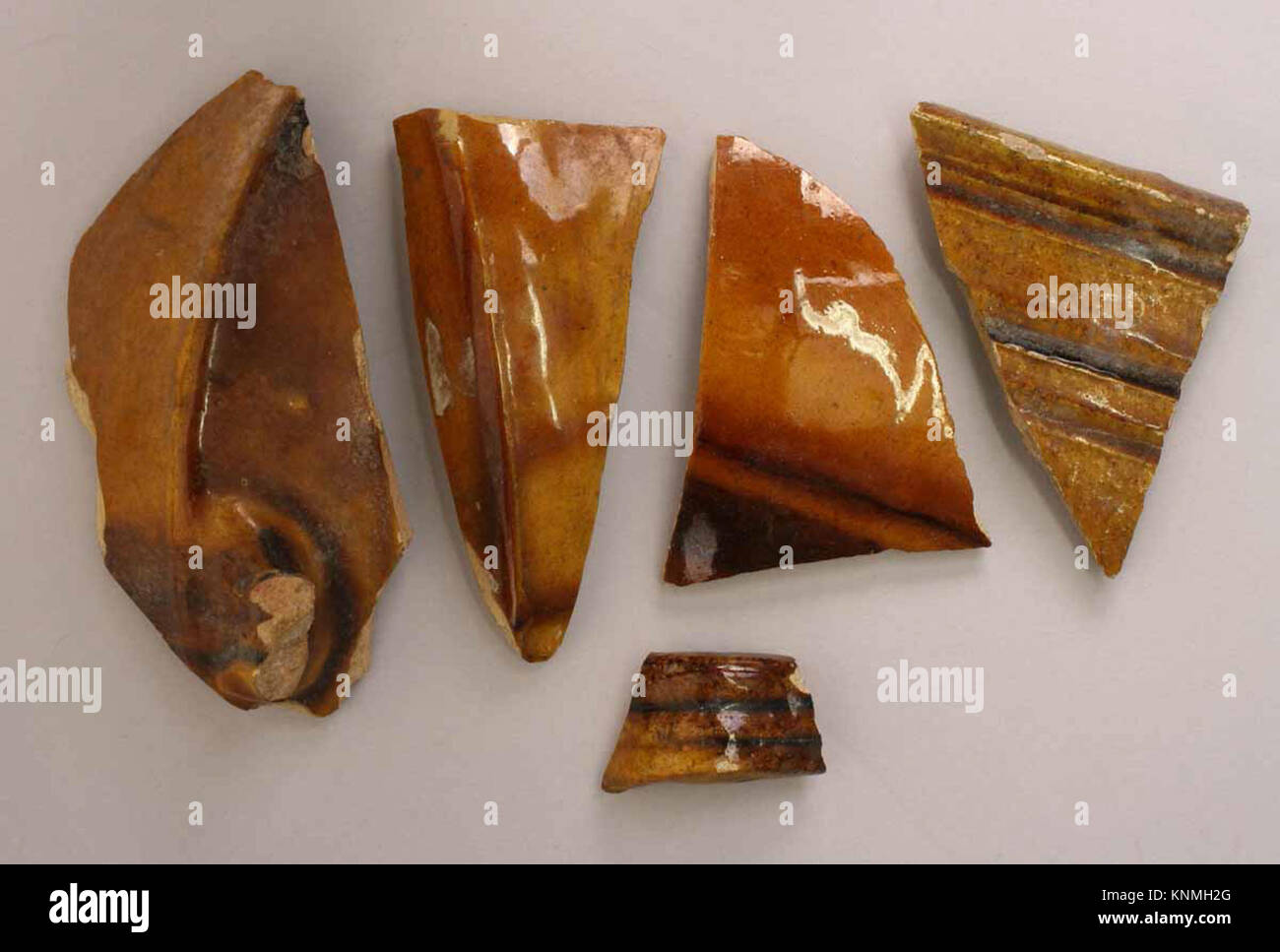 Fragments MET sf23-75-34a-e2 455179 Stock Photo - Alamy