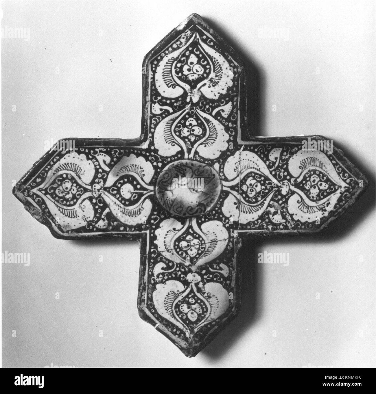 Cross shaped tile hi-res stock photography and images - Alamy