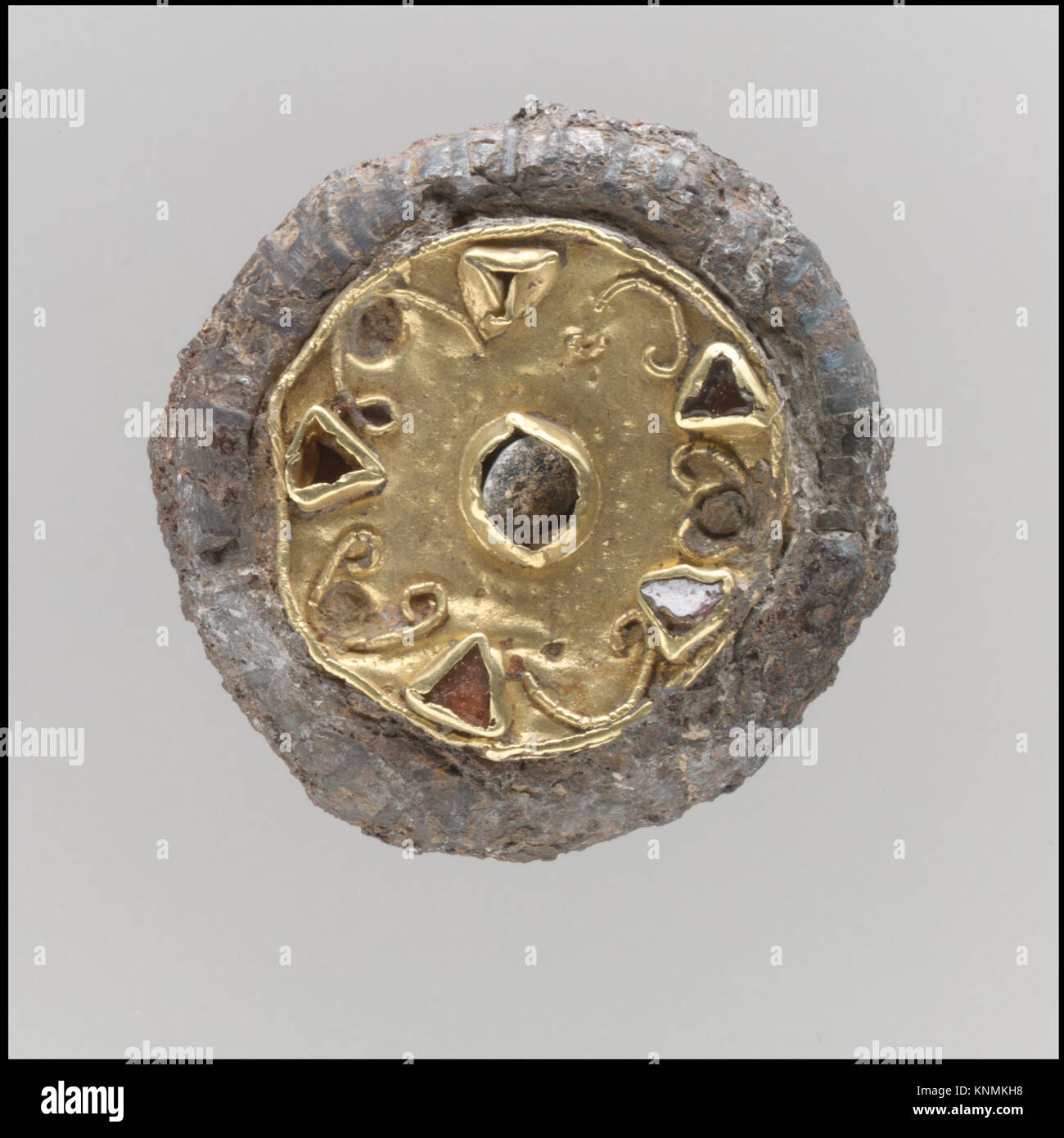 Disk Brooch MET dp30499 464814 Frankish, Disk Brooch, ca. 550?650, Gold ...