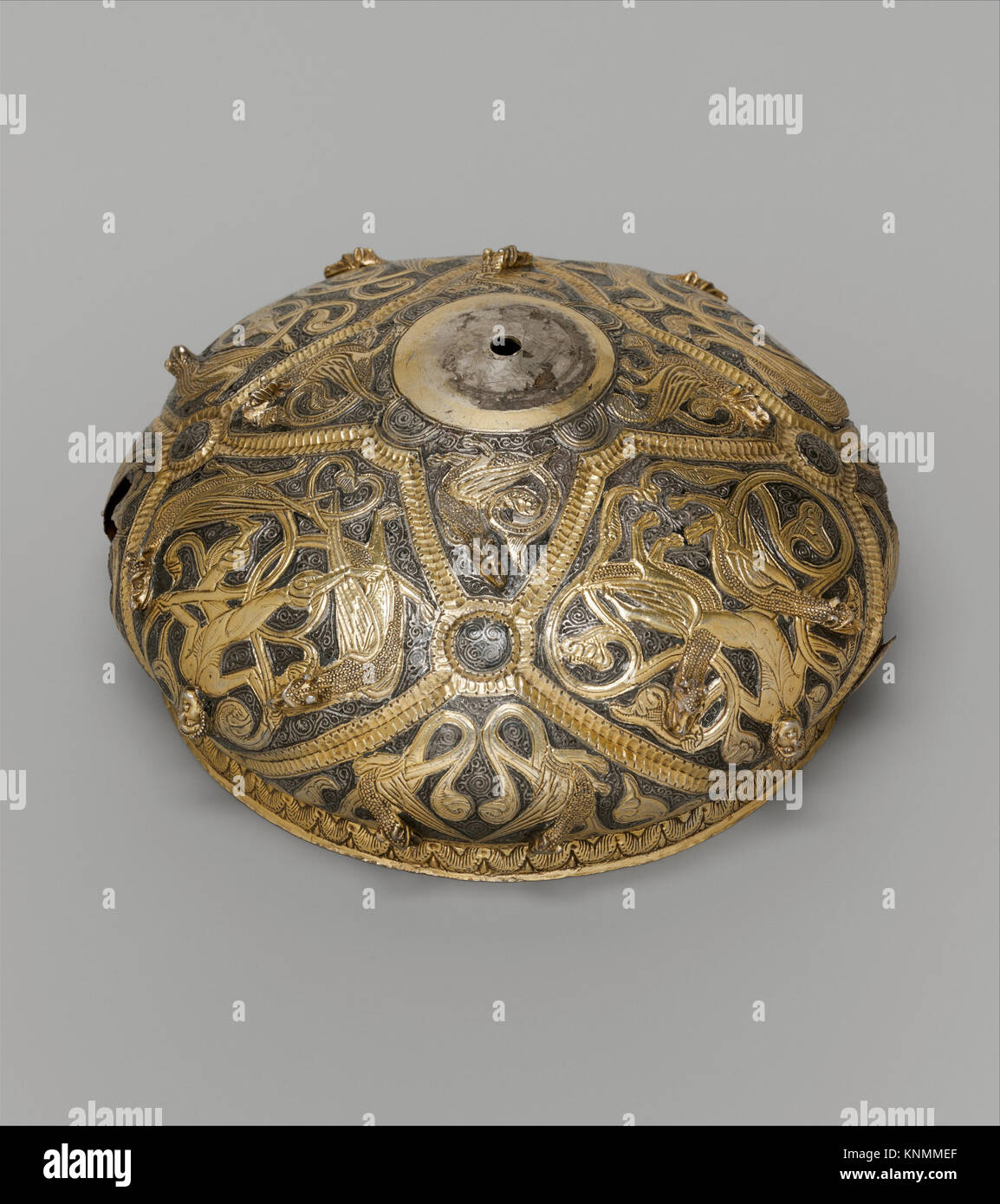 Medieval metal drinking cup hi-res stock photography and images - Alamy