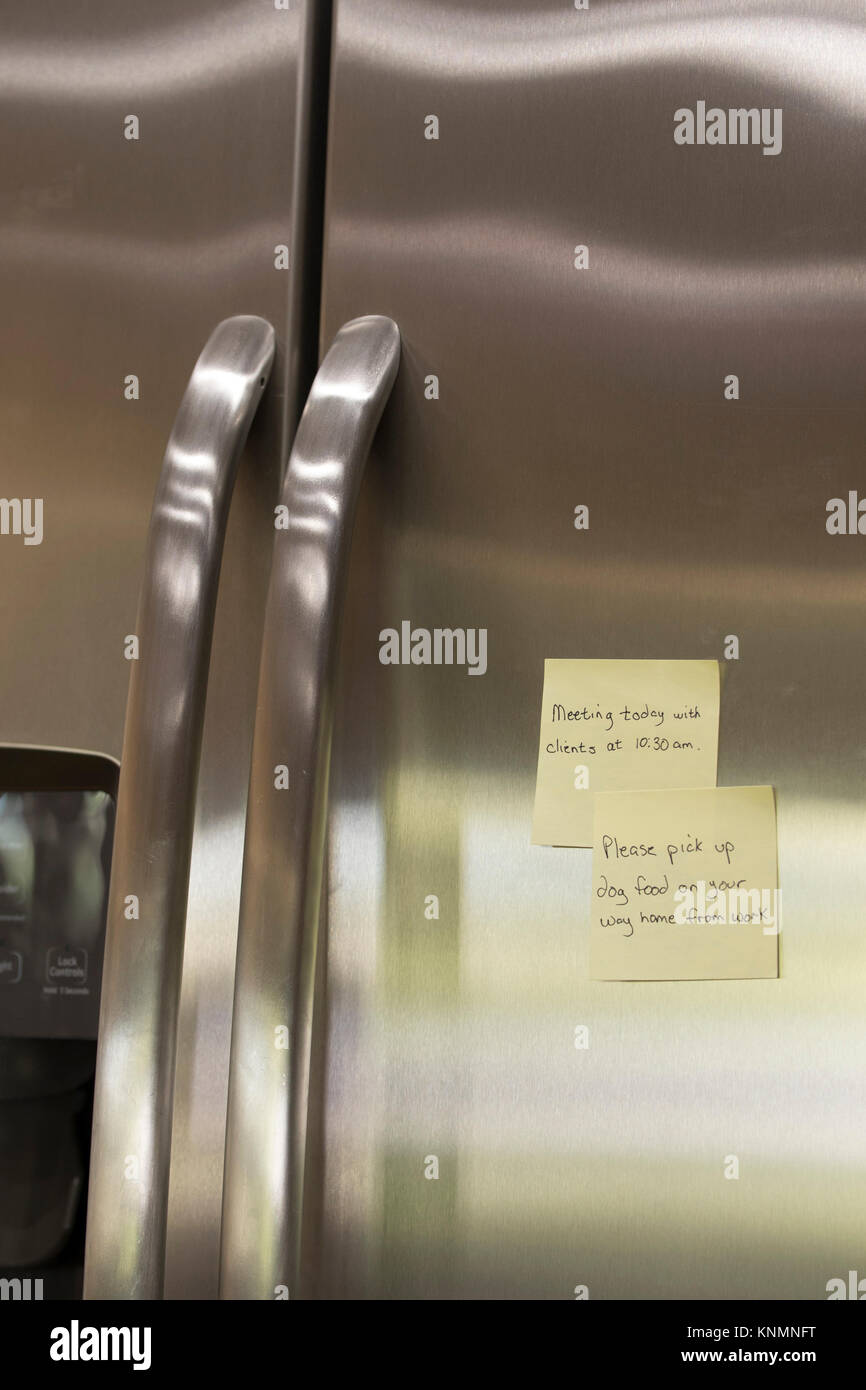 Refrigerator doors hi-res stock photography and images - Alamy