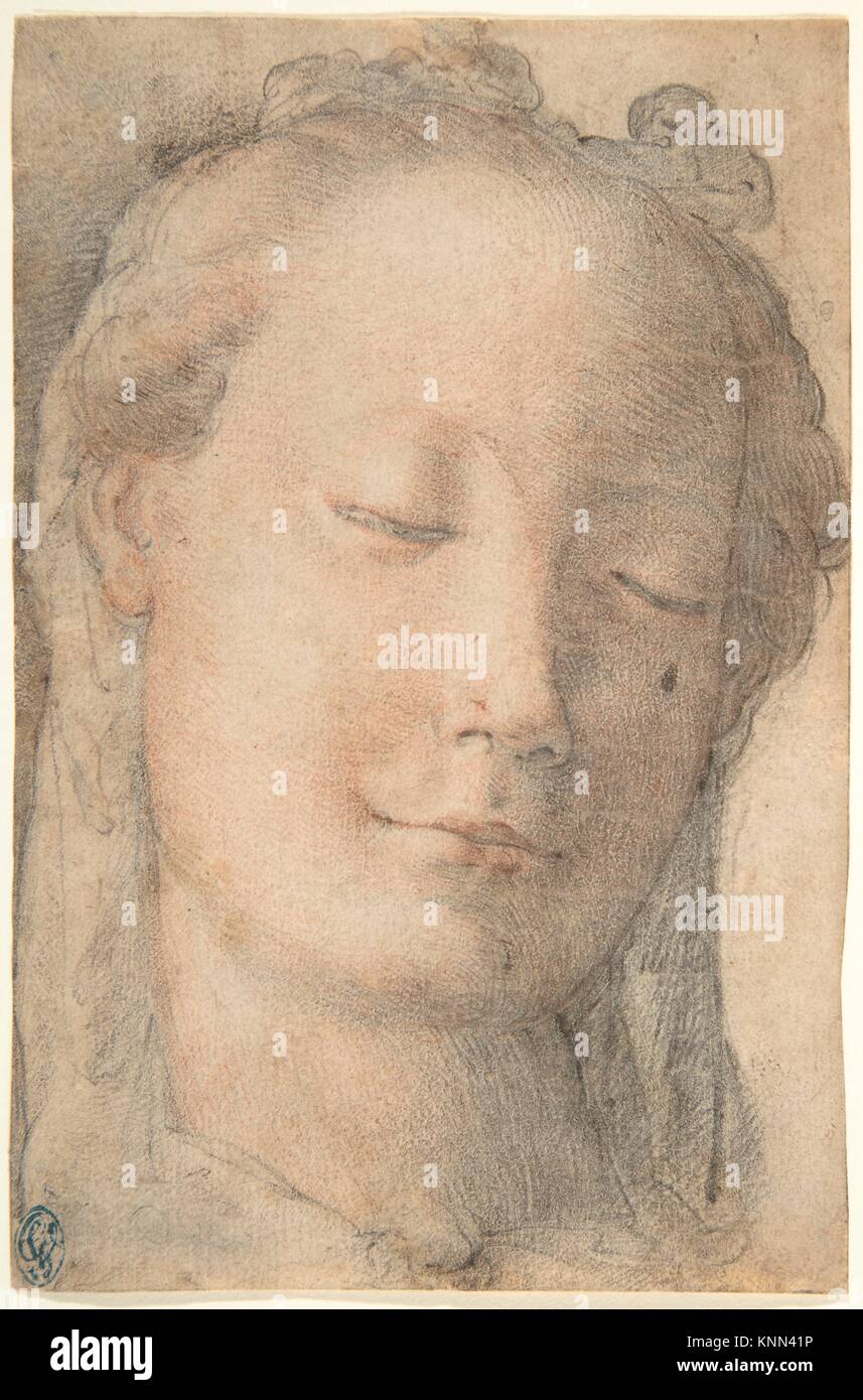 Three quarter view facing right hi-res stock photography and images - Alamy