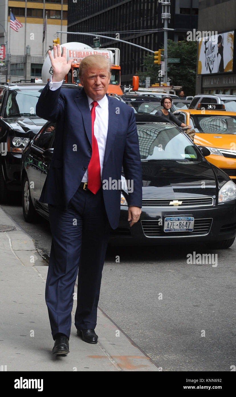 NEW YORK, NY - SEPTEMBER 22: Donald Trump arrives to 'The Late Show ...