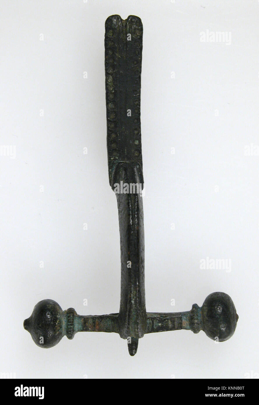 Crossbow fibula hi-res stock photography and images - Alamy