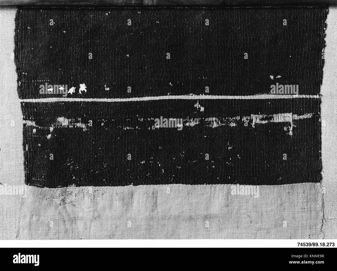 Fragment MET 74539 443478 Stock Photo - Alamy