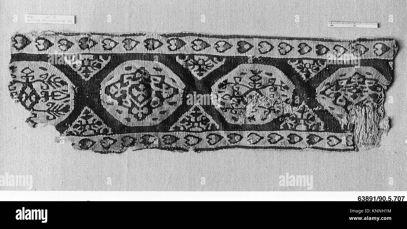 Photograph of an ancient fragment from the Metropolitan Museum of Art ...