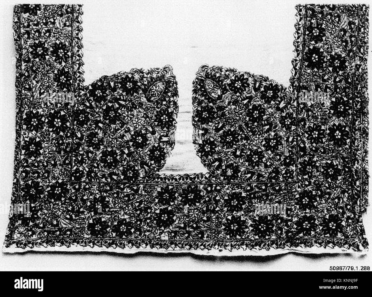 Fragment MET 50987 443085 Stock Photo - Alamy