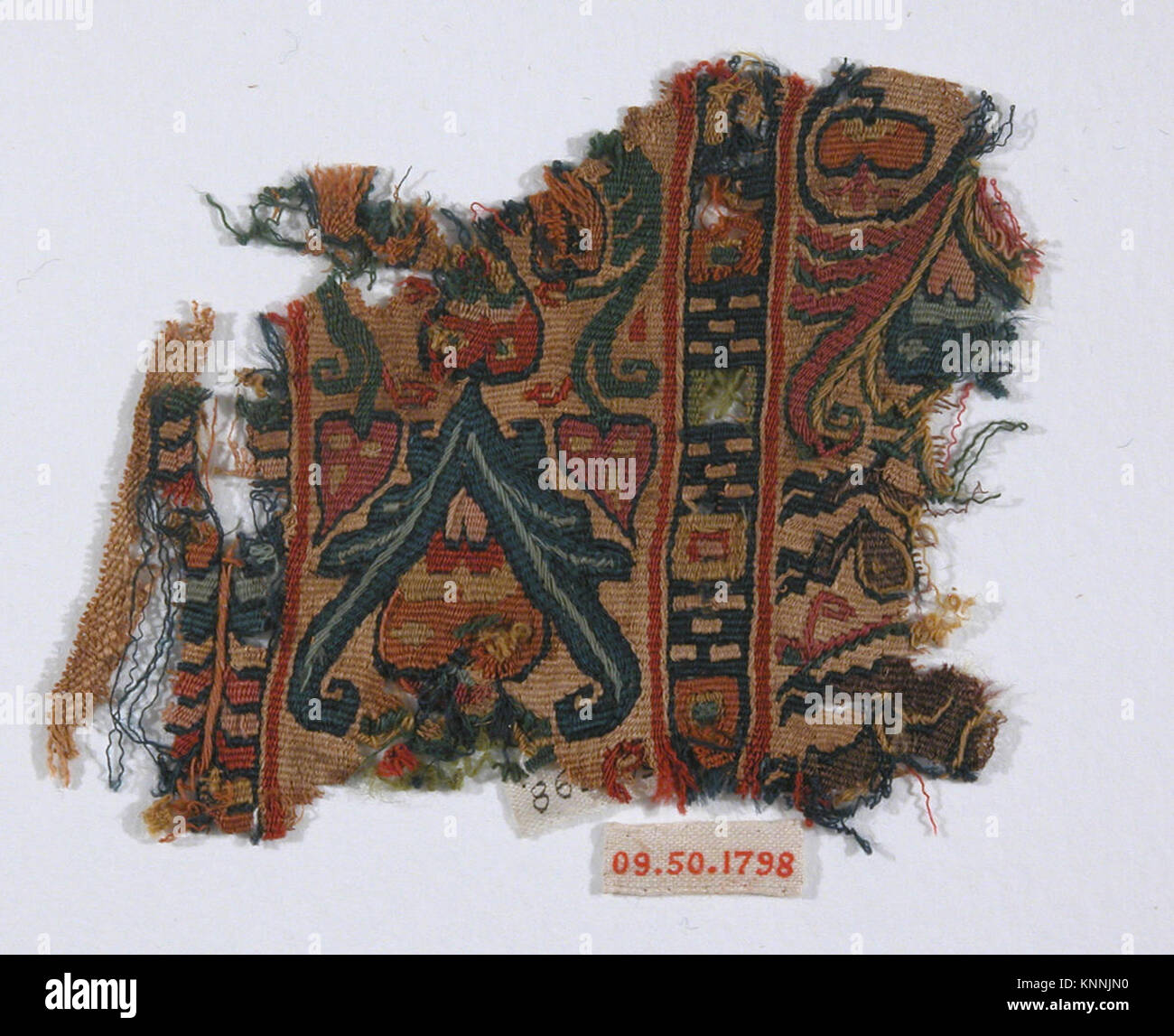 Fragment MET sf09-50-1798a 445829 Stock Photo - Alamy