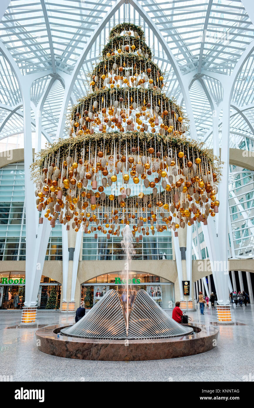 Brookfield Place (formerly BCE Place) Santiago Calatrava's Allen ...
