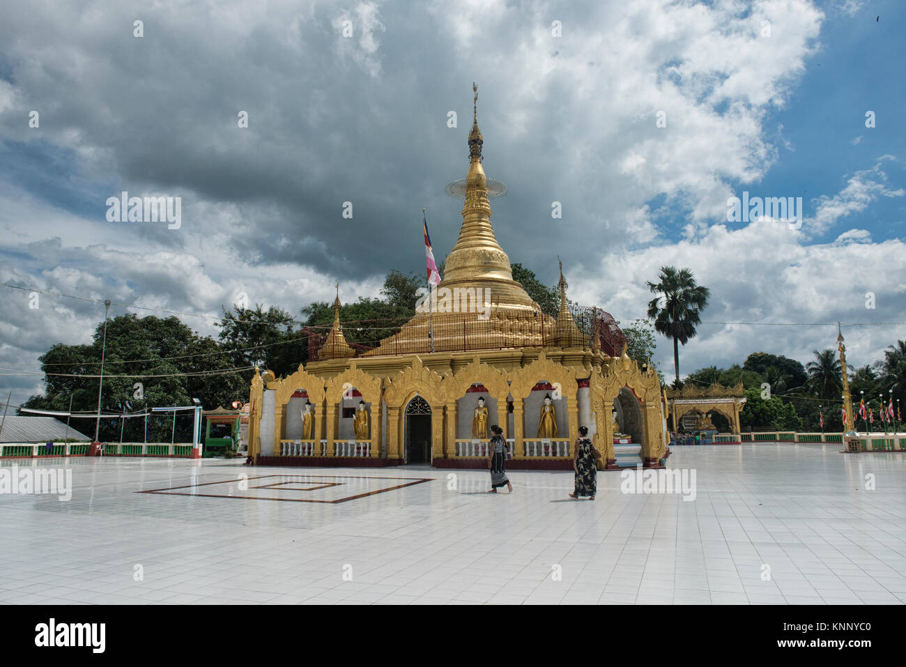 The golden revered Pyi Daw Aye Temple in Kawthaung, Mergui Archipelago ...
