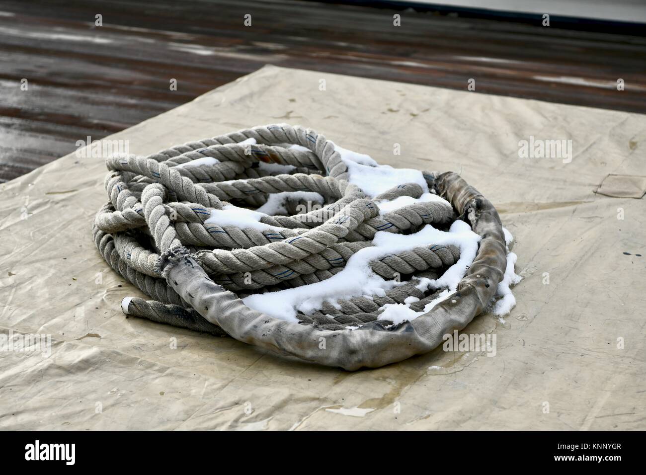 Uss constellation interior hi-res stock photography and images - Alamy