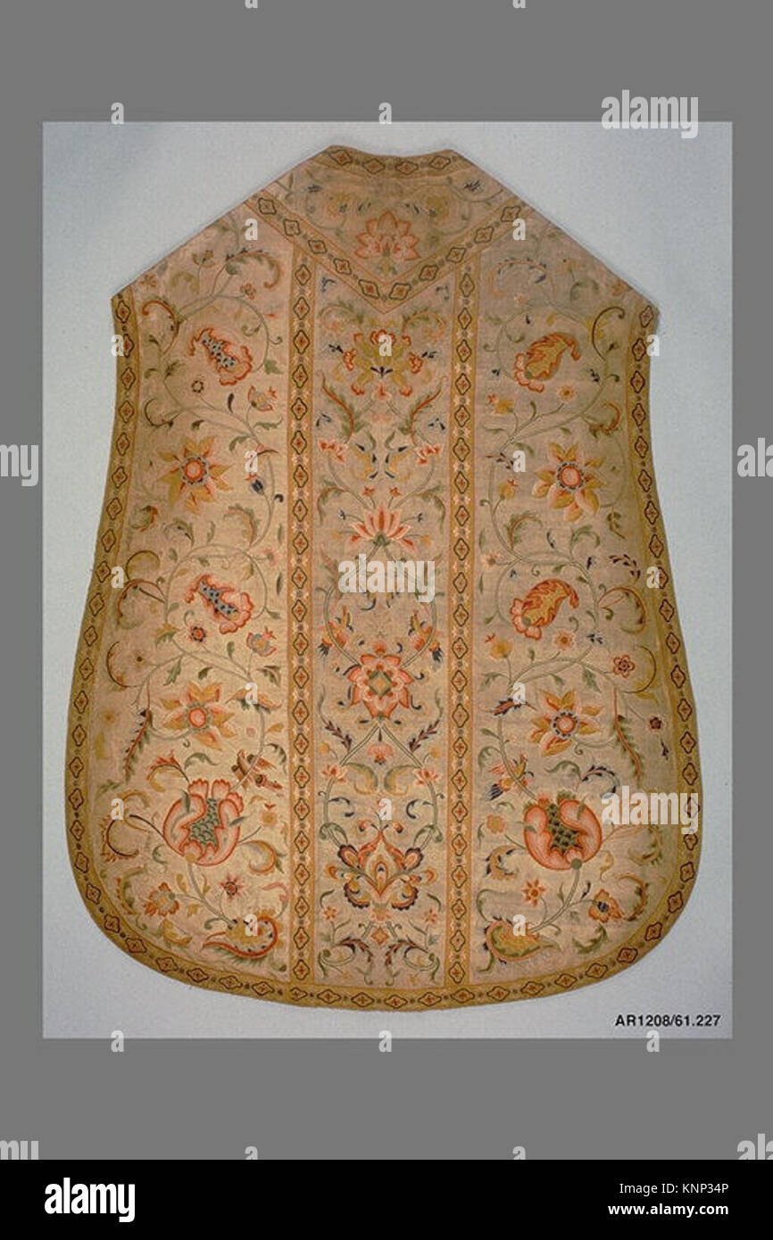 Chasuble MET AR1208 Chasuble MET AR1208 /228845 Stock Photo - Alamy