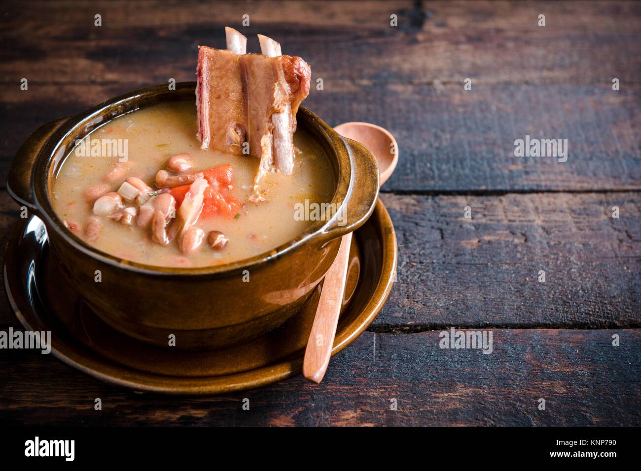 Cooked beans hi-res stock photography and images - Alamy