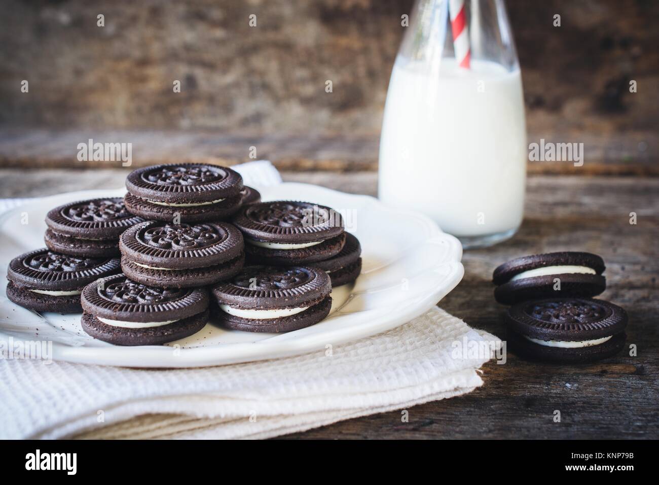 Oreo cookies vintage hi-res stock photography and images - Alamy