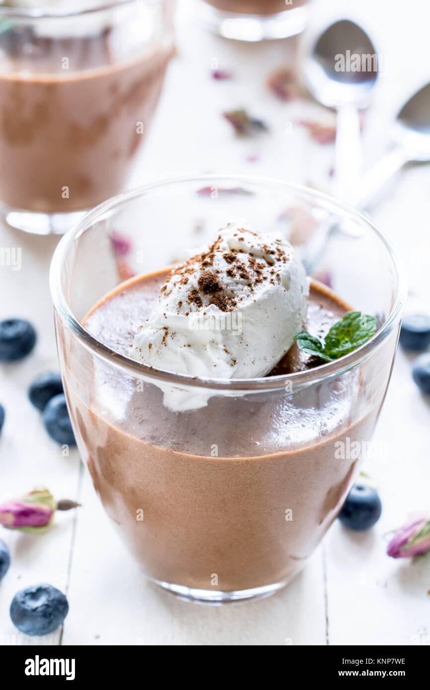 Homemade chocolate mouse Stock Photo - Alamy