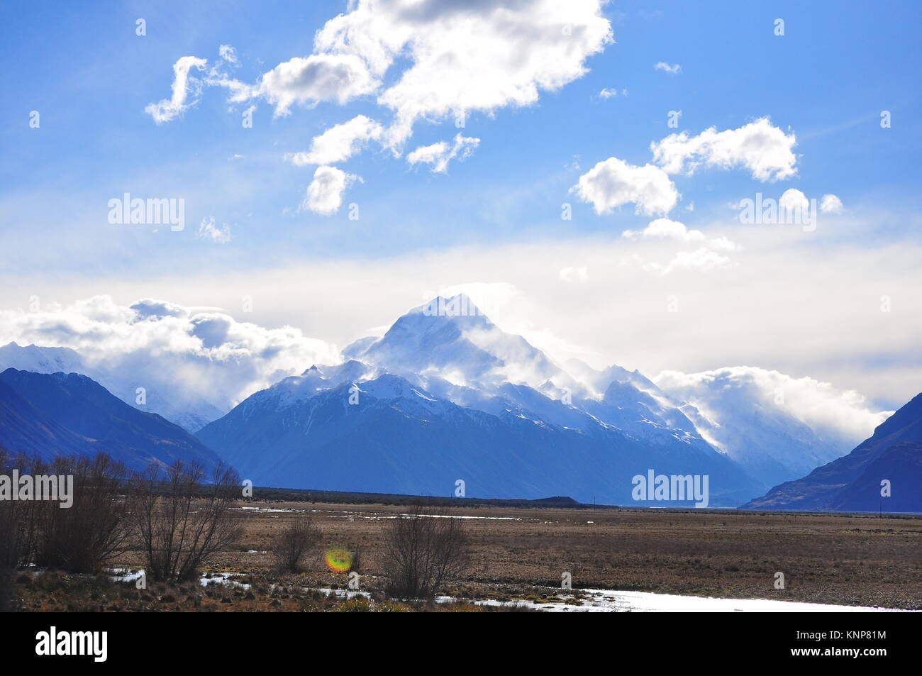 Wind gasps on Mount Cook Stock Photo - Alamy