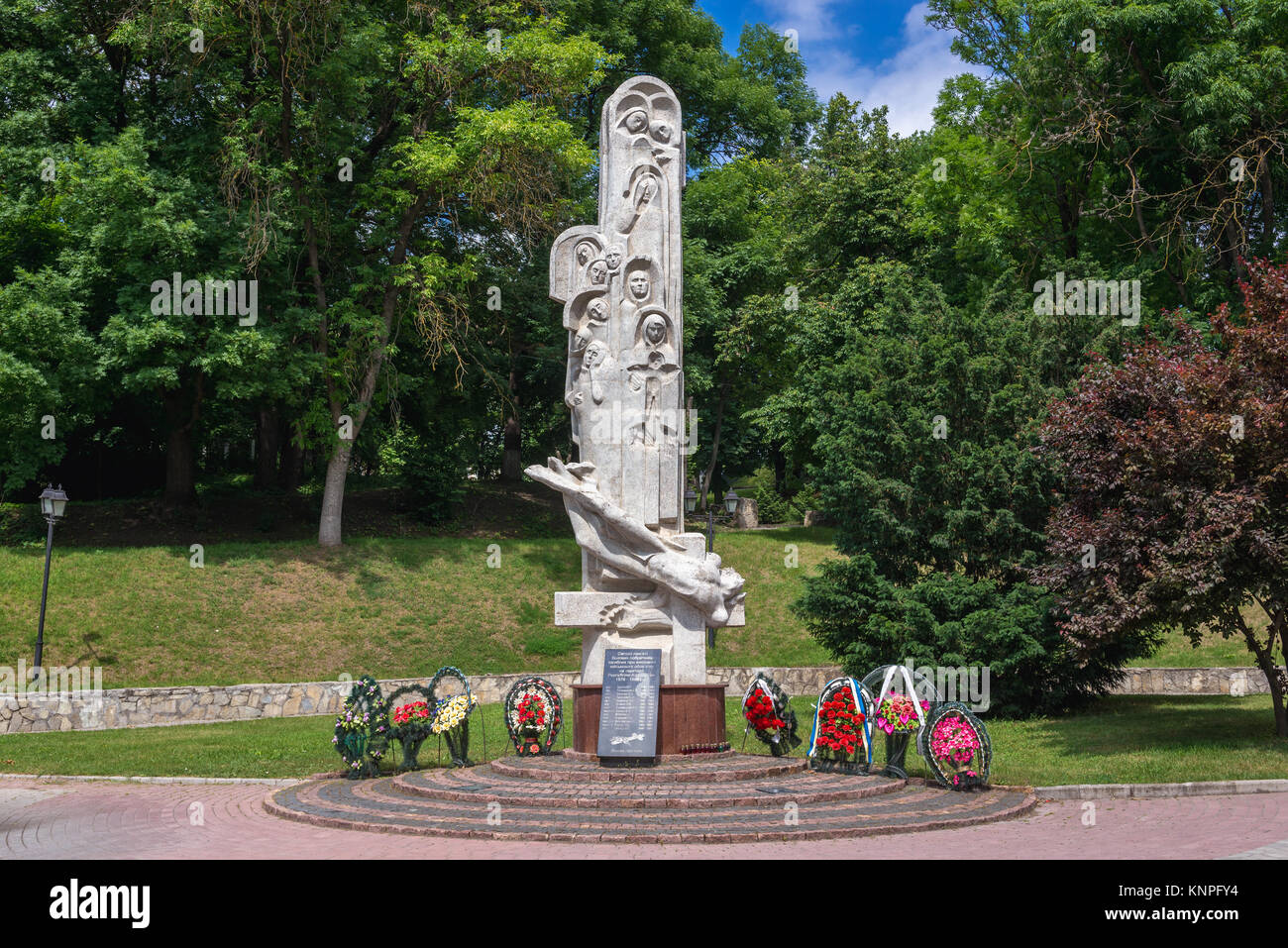 Dead soldier ukraine hi-res stock photography and images - Alamy