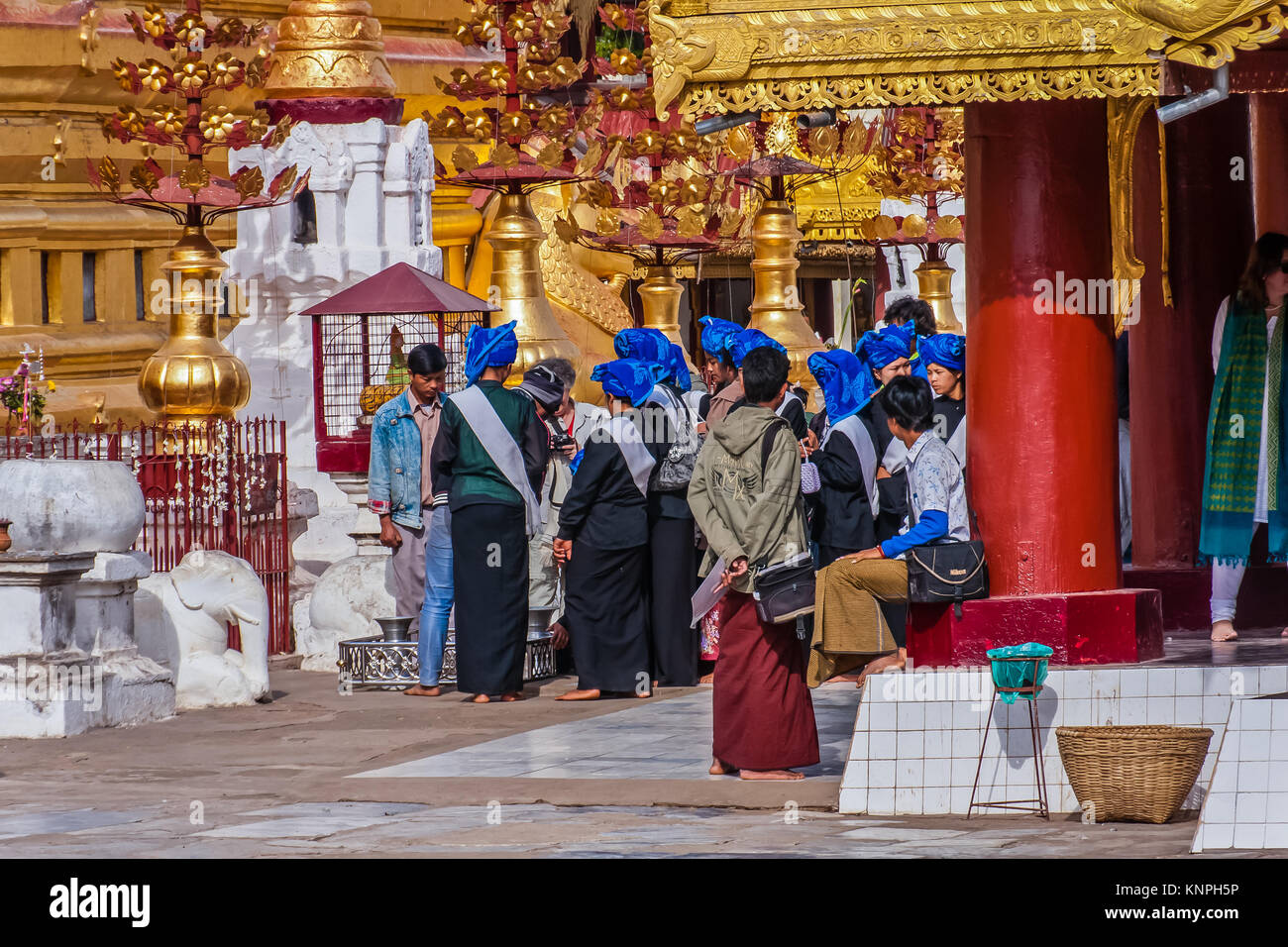 The Shan female pilgrims at Shwezigon Pagoda, Nyaung-U, Myanmar Stock ...