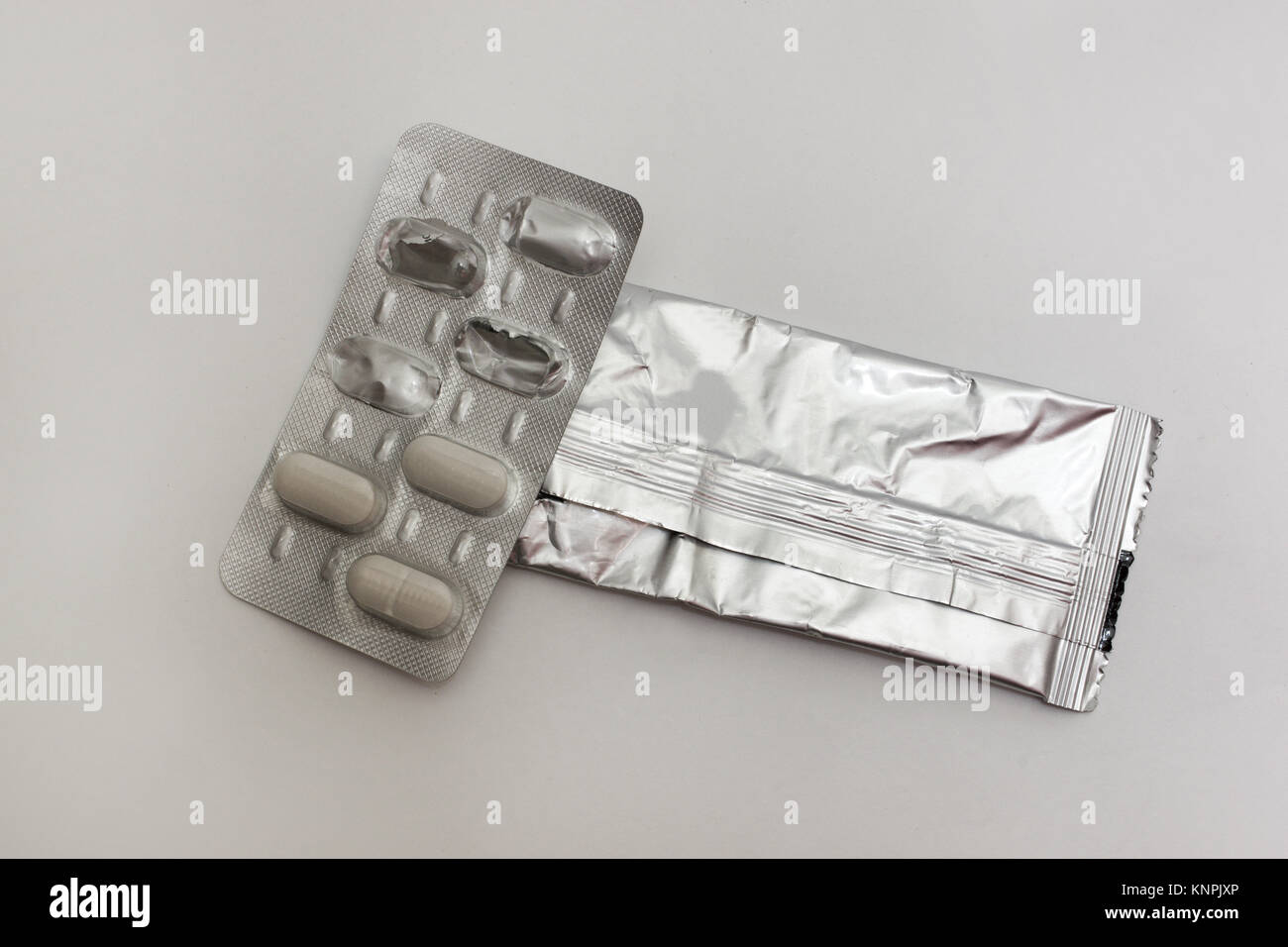 Silver pill case hi-res stock photography and images - Alamy