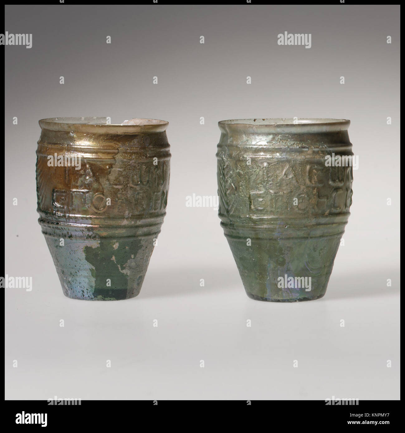 Glass Beaker Signed High Resolution Stock Photography and Images - Alamy